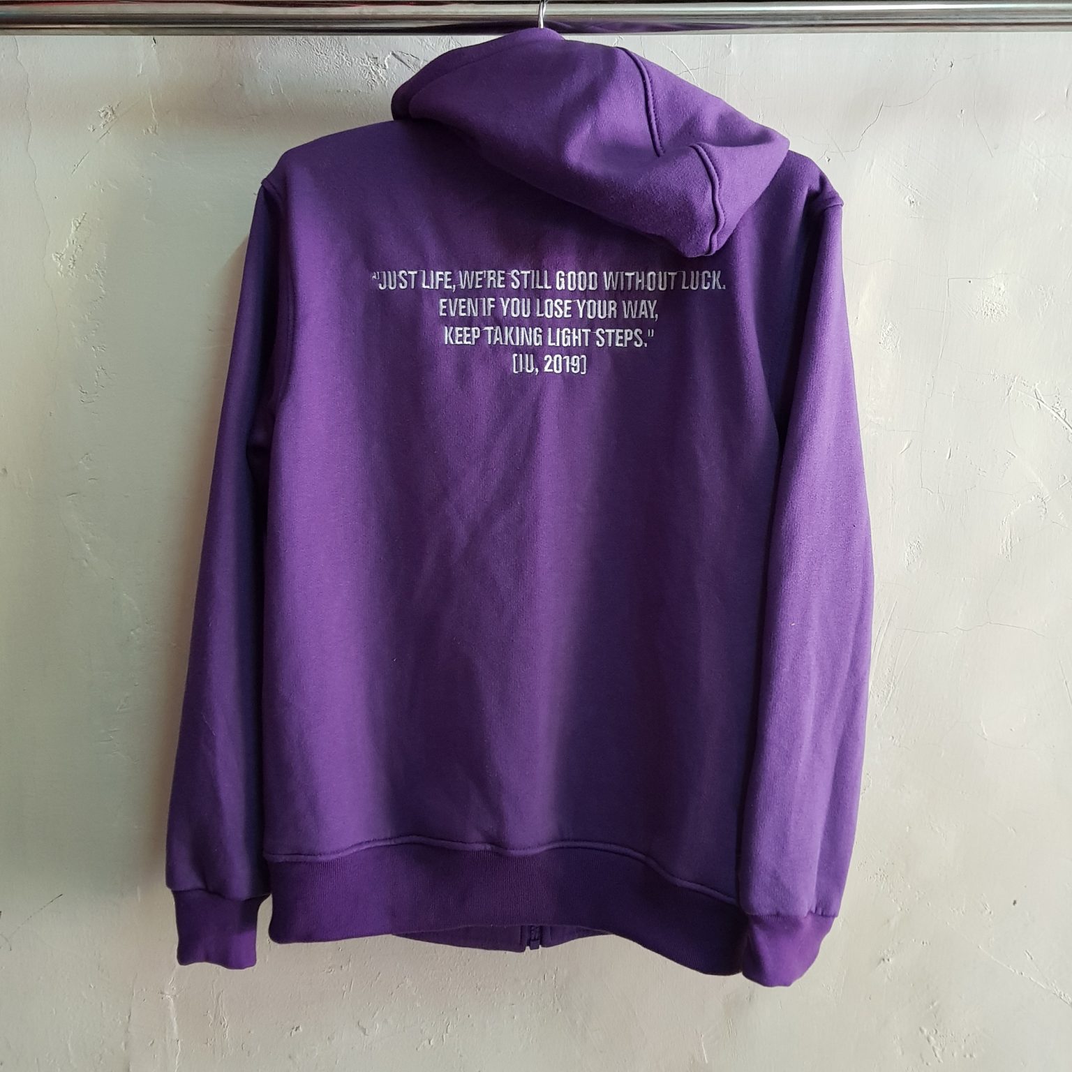 Jaket Hoodie IU, Seragam Jaket Fleece Cotton - Kips Style Jaket Hoodie IU, Seragam Jaket Fleece Cotton - Kips Style